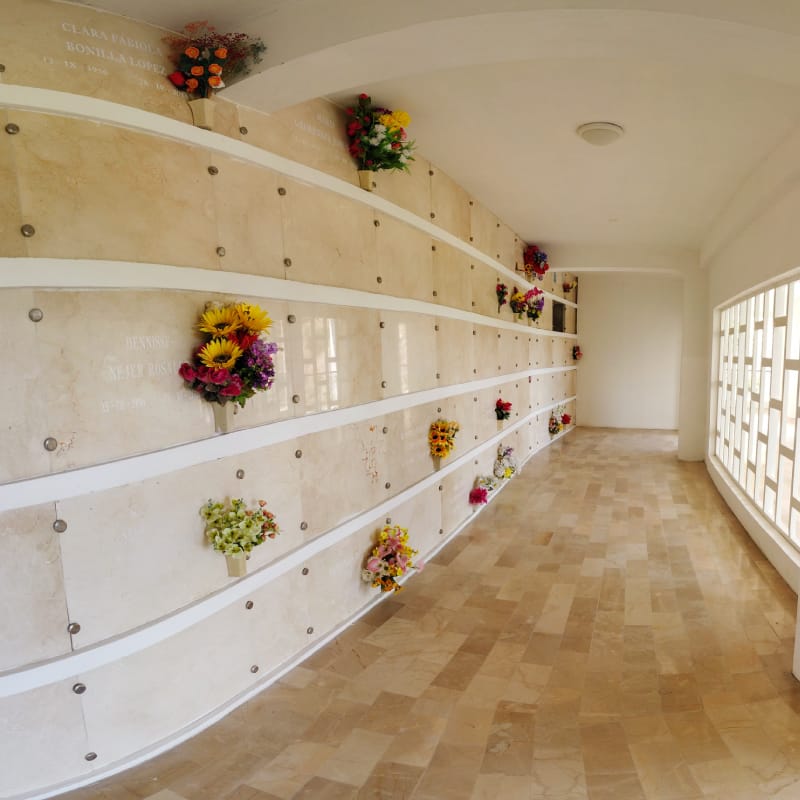 Jardines del Valle – Servicios Exequiales | Quito – Ecuador